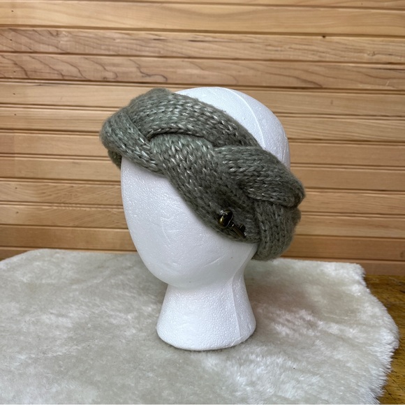 Fossil | Accessories | Final Chance Fossil Shiloh Shine Braided Winter ...